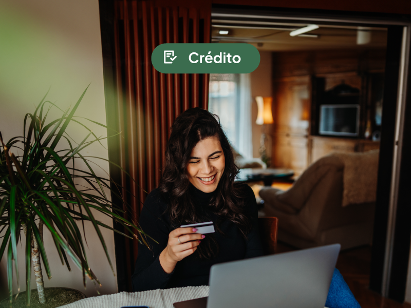 Préstamos personales vs tarjeta de crédito en El Salvador: ¿cuál te conviene más?